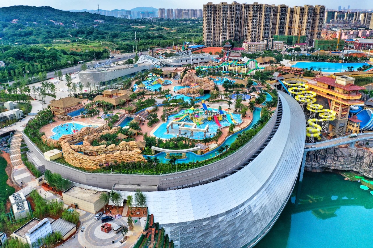 FORREC - We are global entertainment designers.